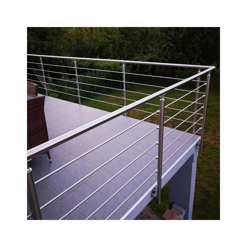 Garde corps inox en kit 5 barres pose sur le côté